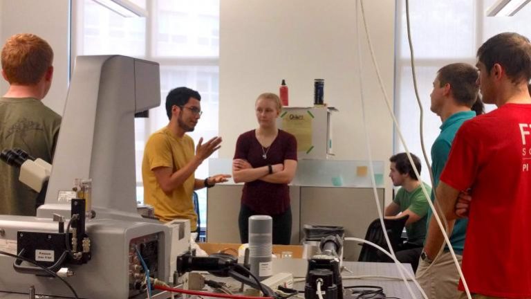 Research Experiences for Undergraduates | Department of Physics ...